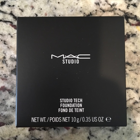 MAC Cosmetics | Makeup | Mac Studio Tech Powder Foundation Nw5 | Poshmark